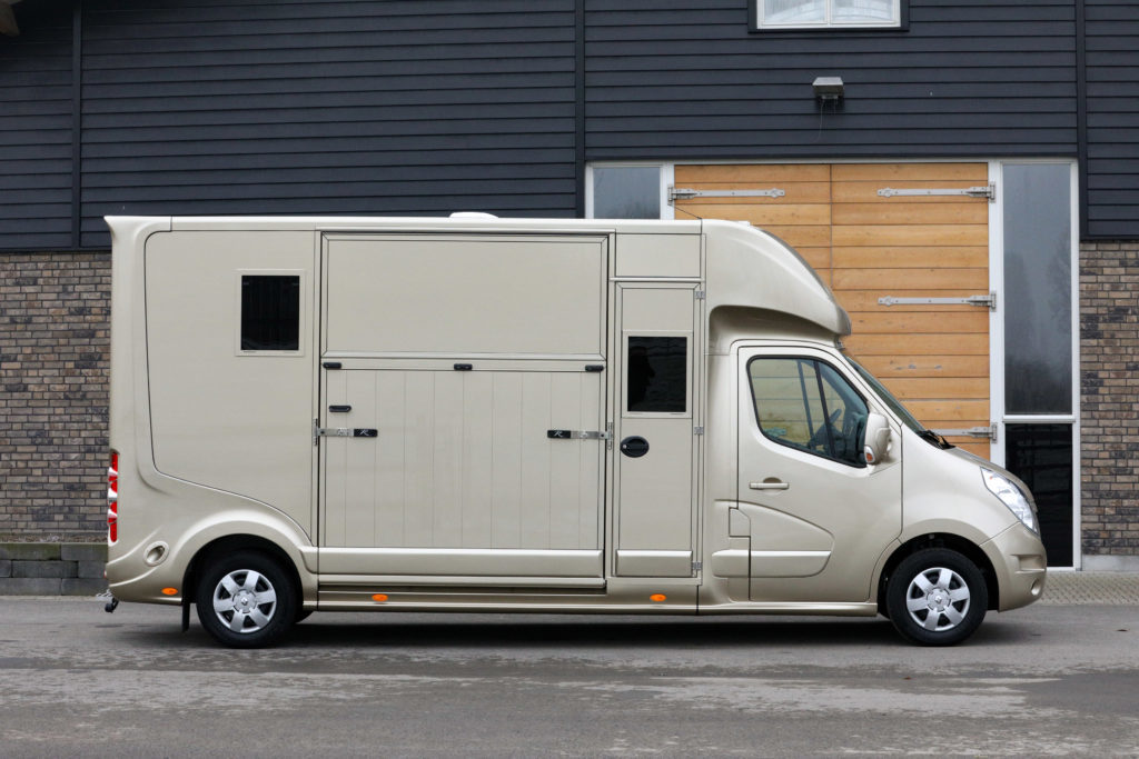 Roelofsen RR Limousine - Global Trucks